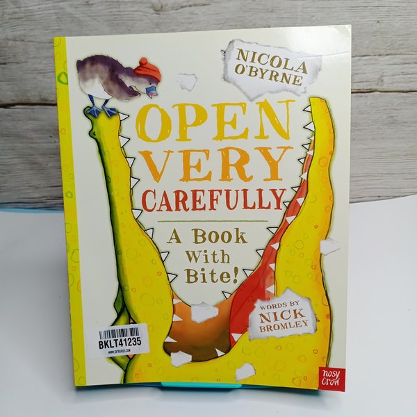 Open Very Carefully - BKLT41235 – Extrokids